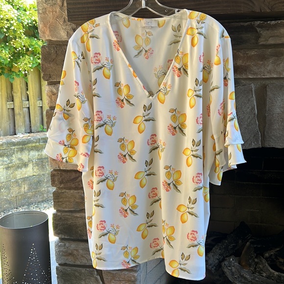 LOFT | Tops | Loft Lemon Accents Beautiful Blouse Xl | Poshmark